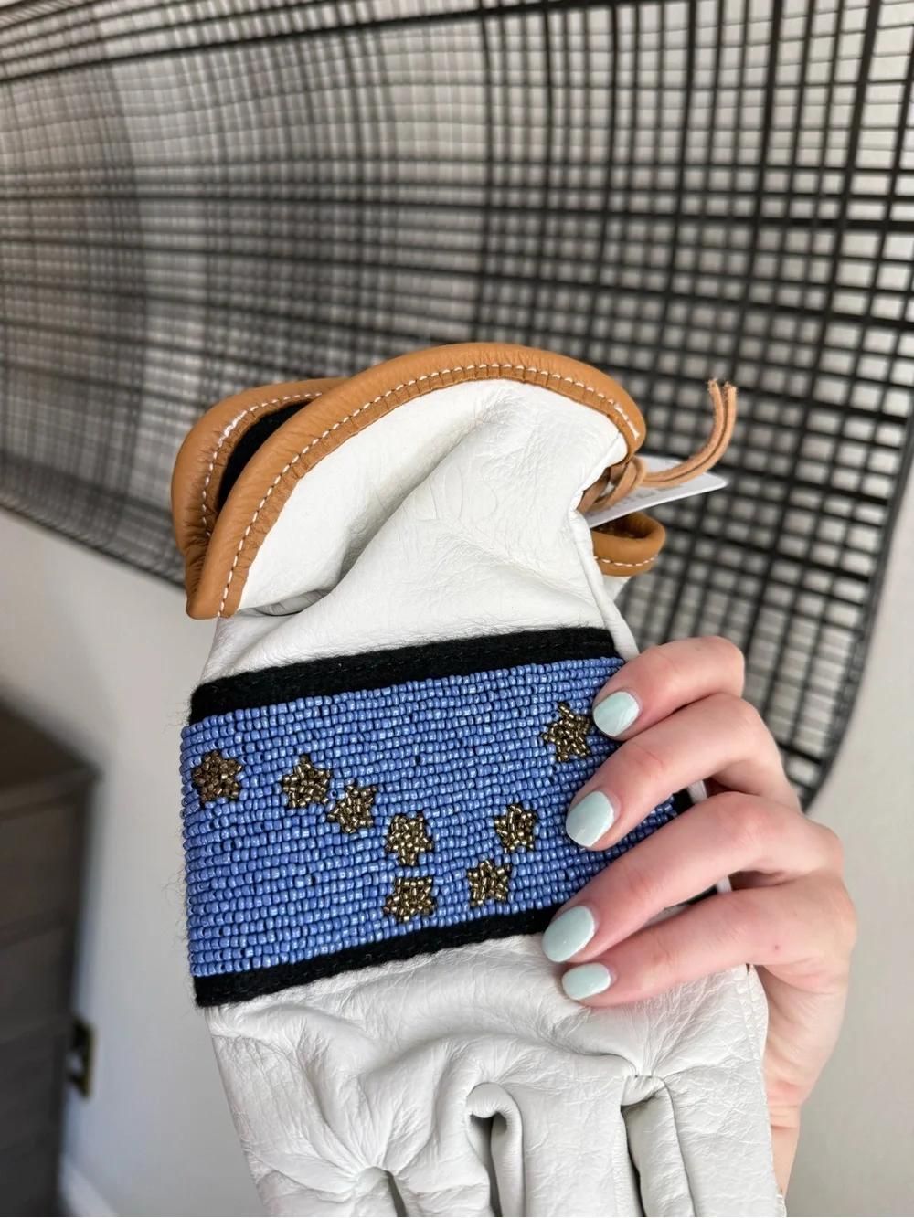 Astis | Accessories | Astis Willow Ptarmigan Leather Gloves | Poshmark